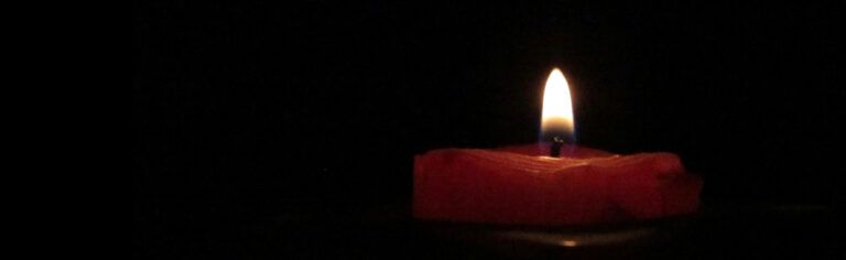 蓄電池は災害時に本当に役立つ？停電時の準備や必要な機能について | 電池バンク